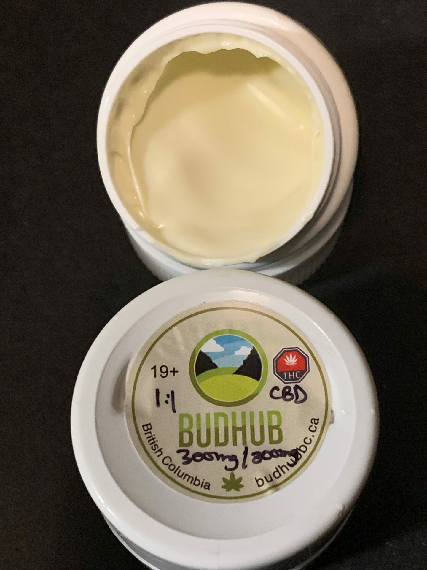 Bud Hub BC - BC's best flower products delivered to your coast to coast!